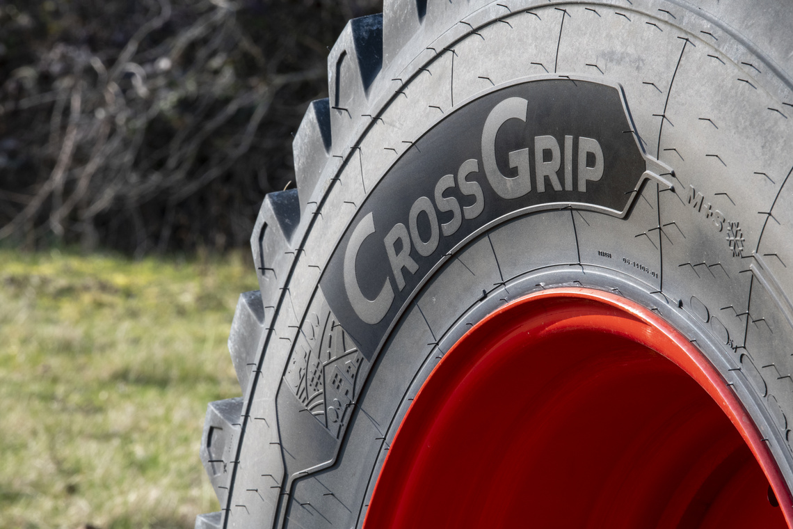 The MICHELIN CROSSGRIP range intended for industrial, agricultural, and handling uses is expanding