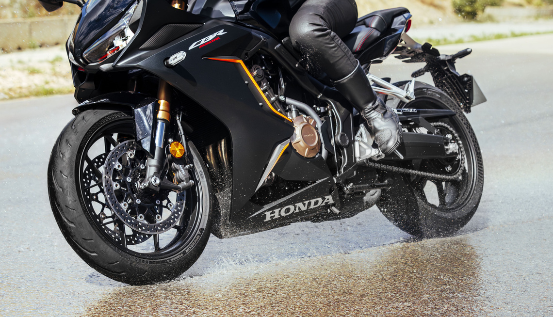 EICMA 2023: To enjoy more Power on road and track, Michelin introduces ...