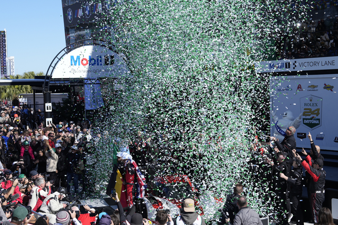 IMSA: Porsche Penske wins second straight Rolex 24